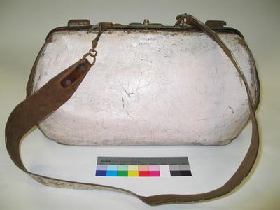 Bookmaker's Bag - Australian Racing Museum