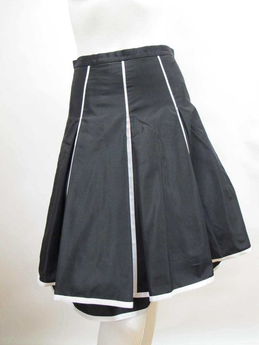 Skirt; Natalie Hunter, 2001 - Australian Racing Museum