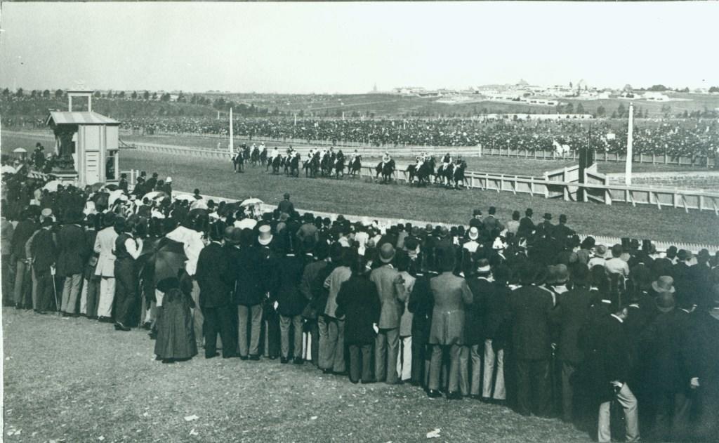 Photograph; Melbourne Cup, 1898 - Australian Racing Museum