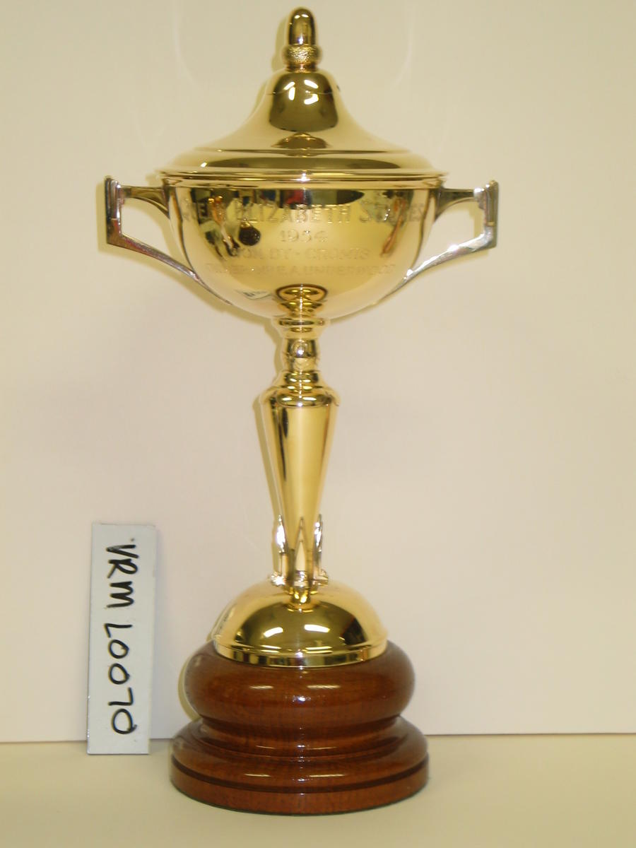 Trophy; Queen Elizabeth Stakes, 1954 - Australian Racing Museum